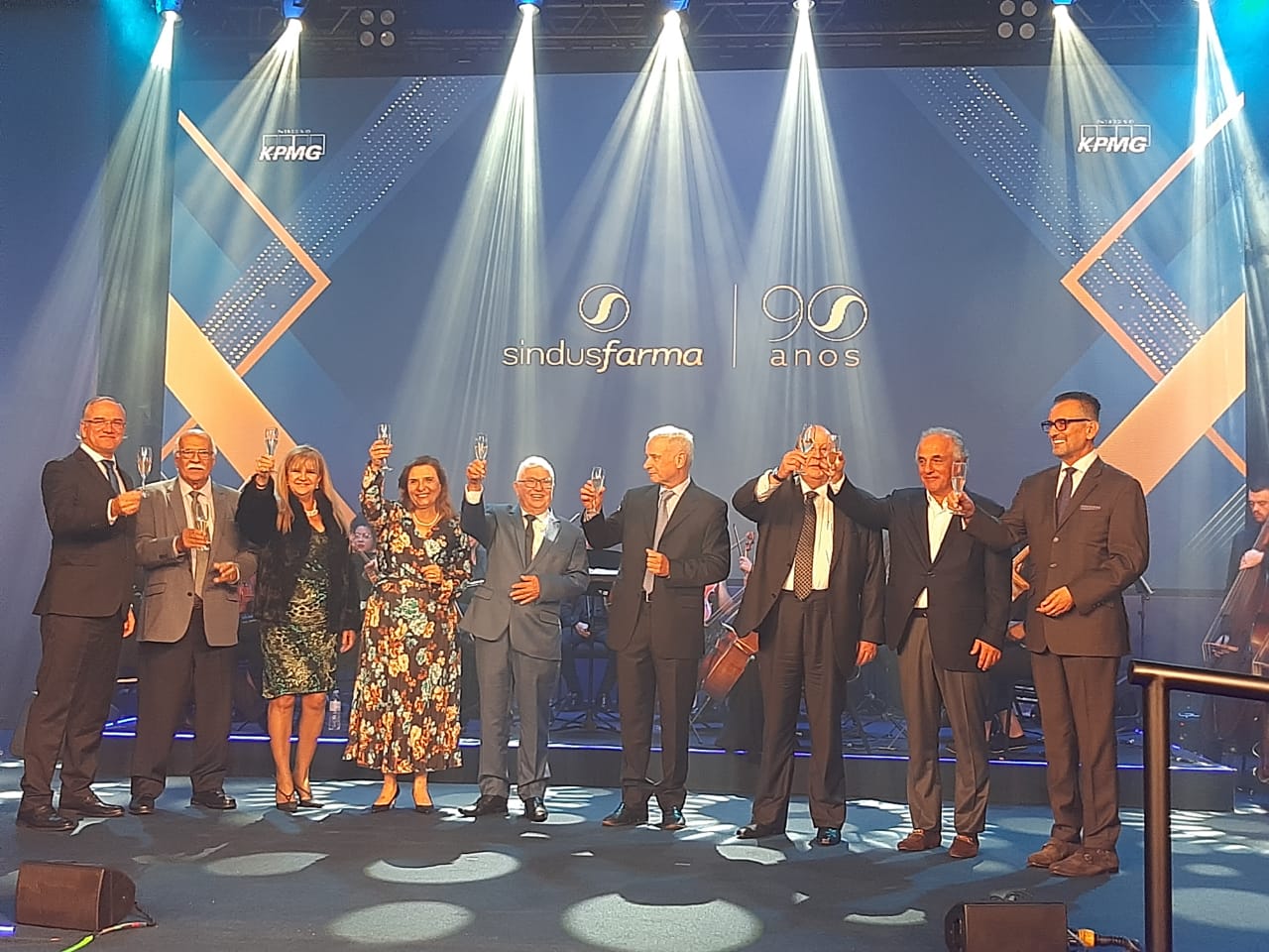 Sindusfarma celebra 90 anos de legado para a indústria